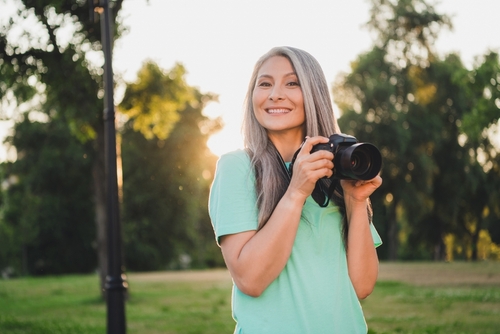 What are the Advantages of Having Cataract Surgery with a Premium IOL ...